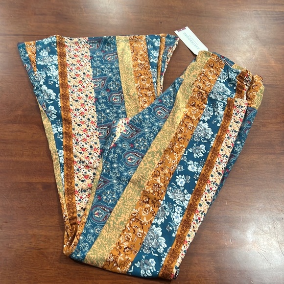 EARTHBOUND | Pants & Jumpsuits | Nwt Boho Flare Pants | Poshmark